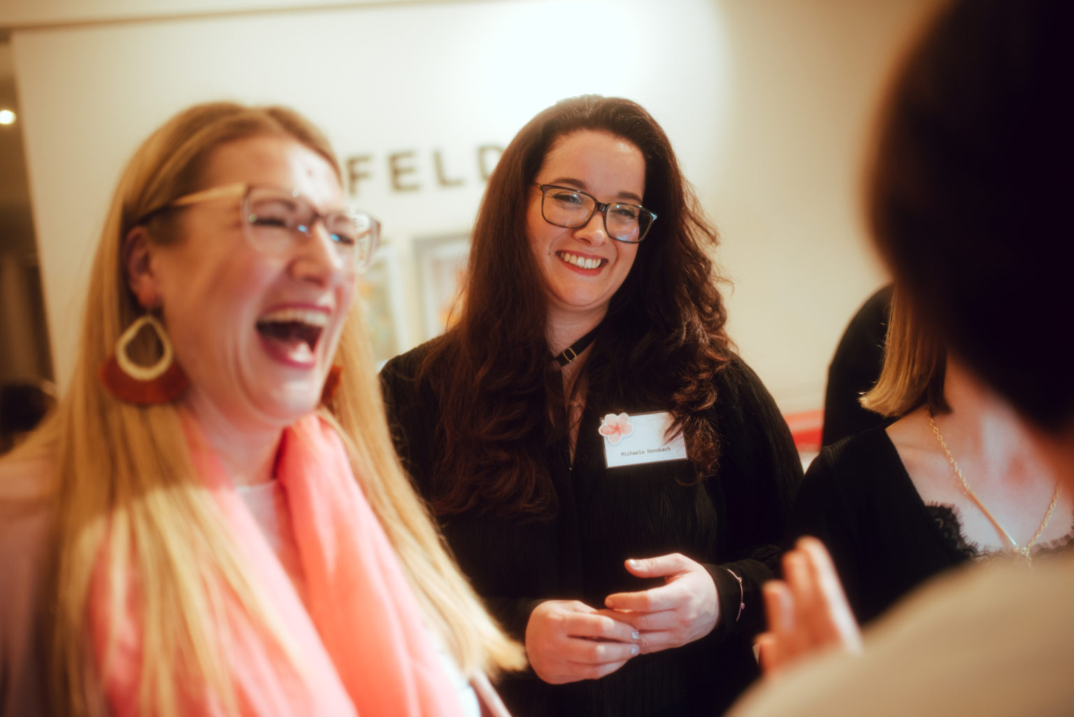 Was man im Leben nicht zurück bekommt. - michaeladonsbach.de